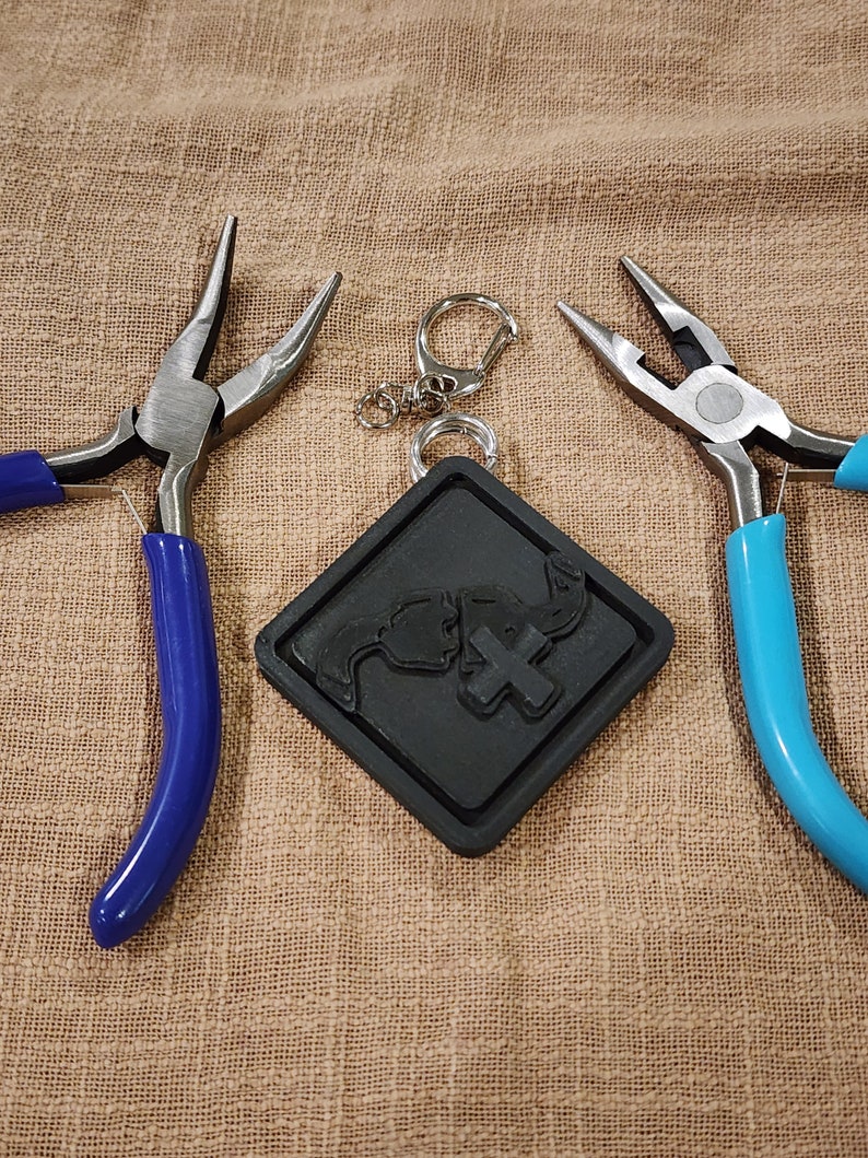 Dead by Daylight Perk Keychain Raw DIY Dbd Fanart Killer Survivor Charm ...