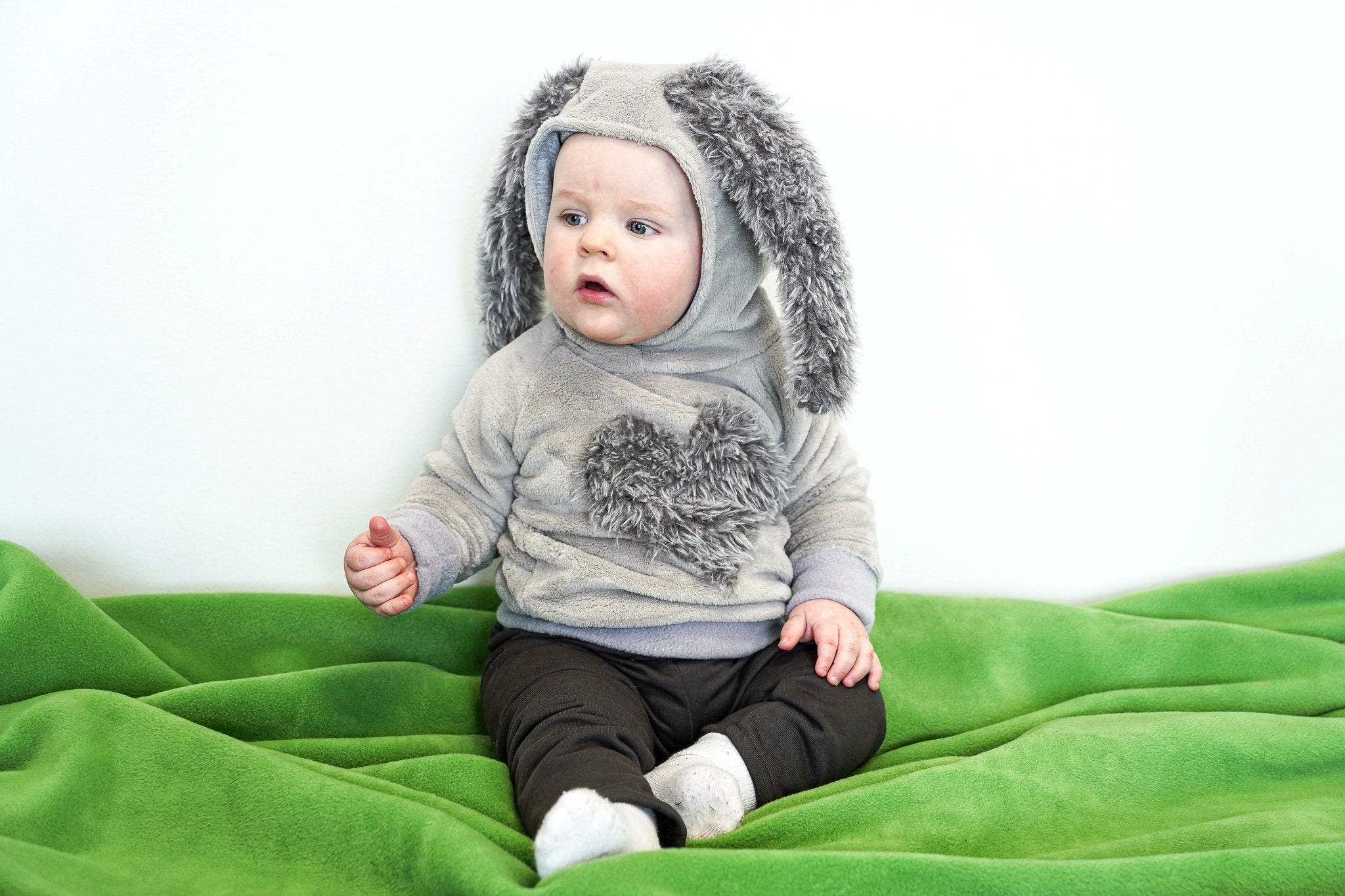 Bunny Hoodie With a Heart Handmade Sweater Easter Sweater - Etsy UK