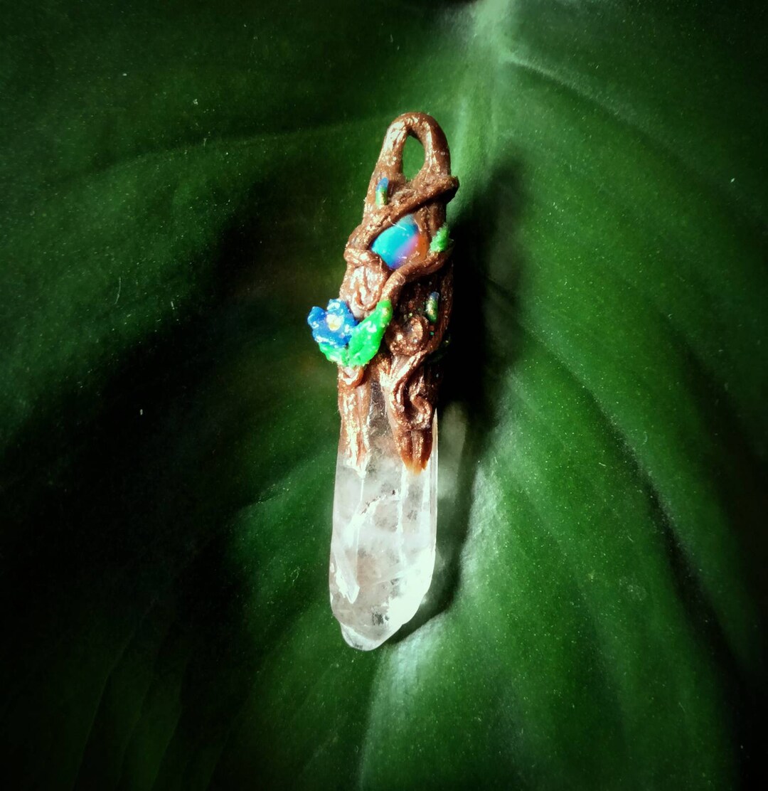Clear Quartz Enchanted Pendant Necklace. - Etsy