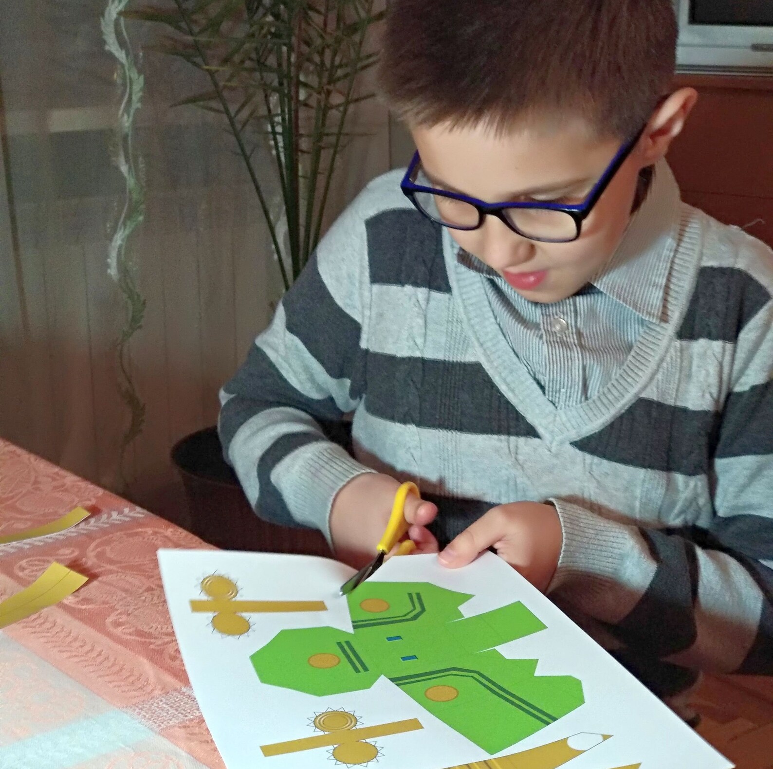 JW Kids Activity DIY Translator Robot Toy Sculpture PDF - Etsy UK