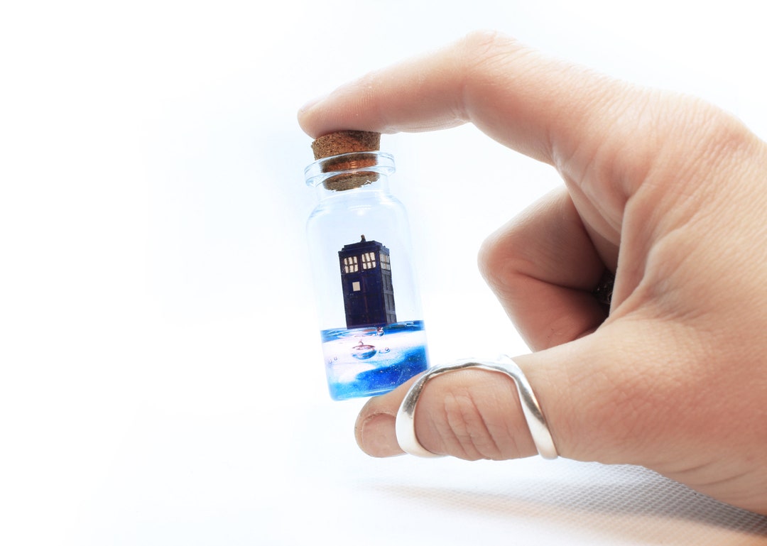 Mini Handmade Tardis Sculpture | Unique Doctor Who Desk Decor for ...