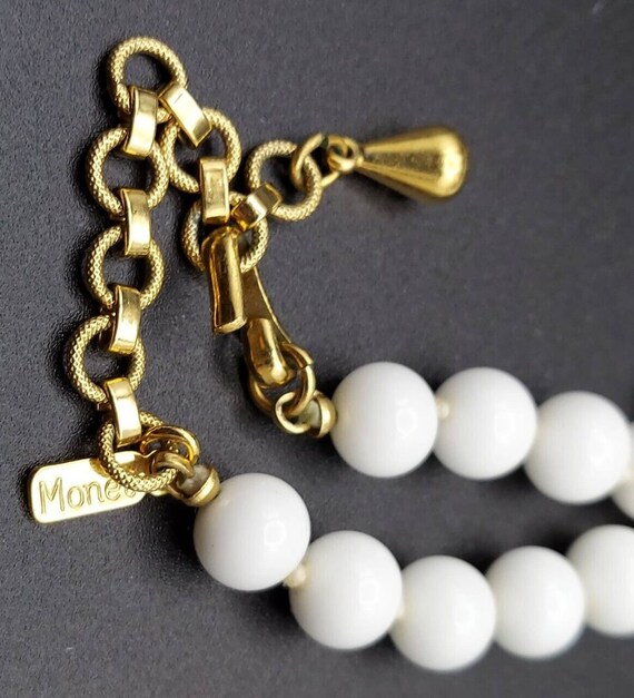 Signed Monet White Milk Glass Beaded Necklace Vintage… - Gem