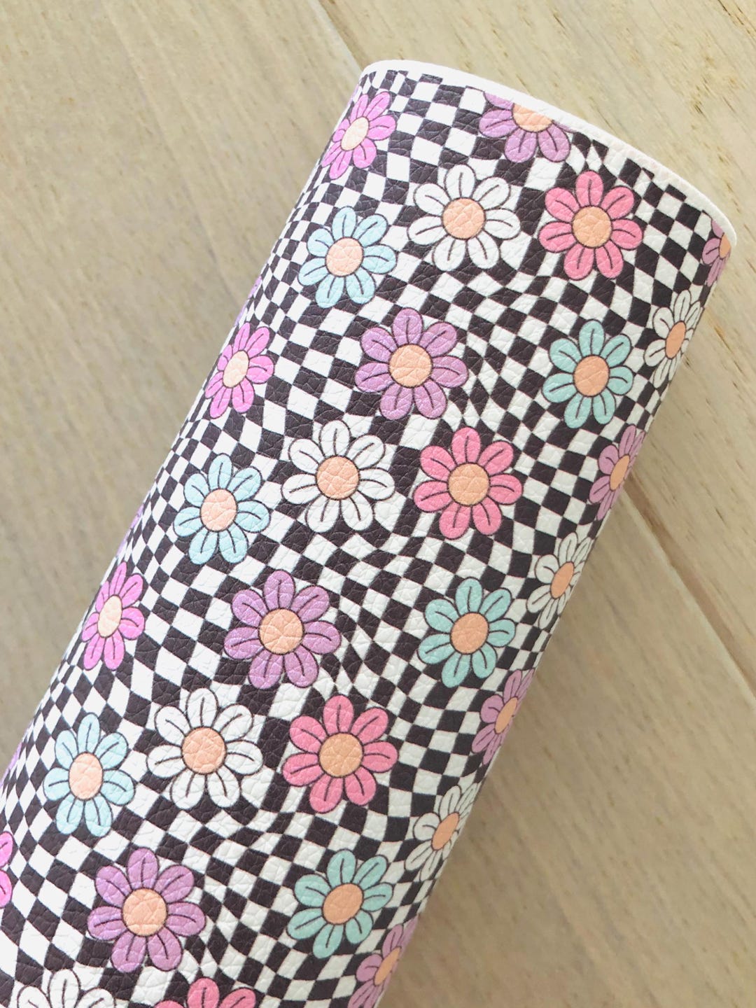 Flowers, Floral, Black and White Checker Background, Printed Pebbled ...