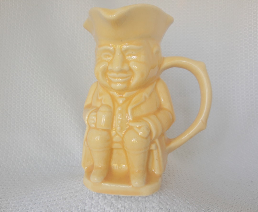 YELLOW TOBY MUG Seated Yellow Cream Color Glazed Toby Mug Made in U S A ...