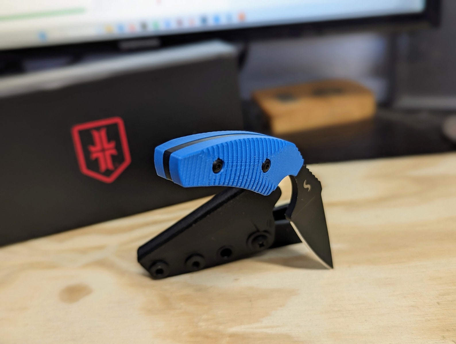 Warrior Poet the Splinter Knife Custom Scales, Knife Handles, Extra ...