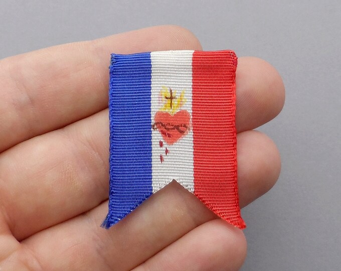 Sacred Heart. Antique Religious Ribbon. - Etsy