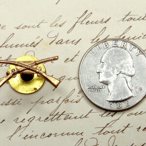 Crossed Rifle, U.S. Army Infantry. WWII Collar Pin? Antique Little ...