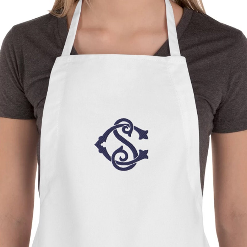 Monogrammed Aprons - Etsy