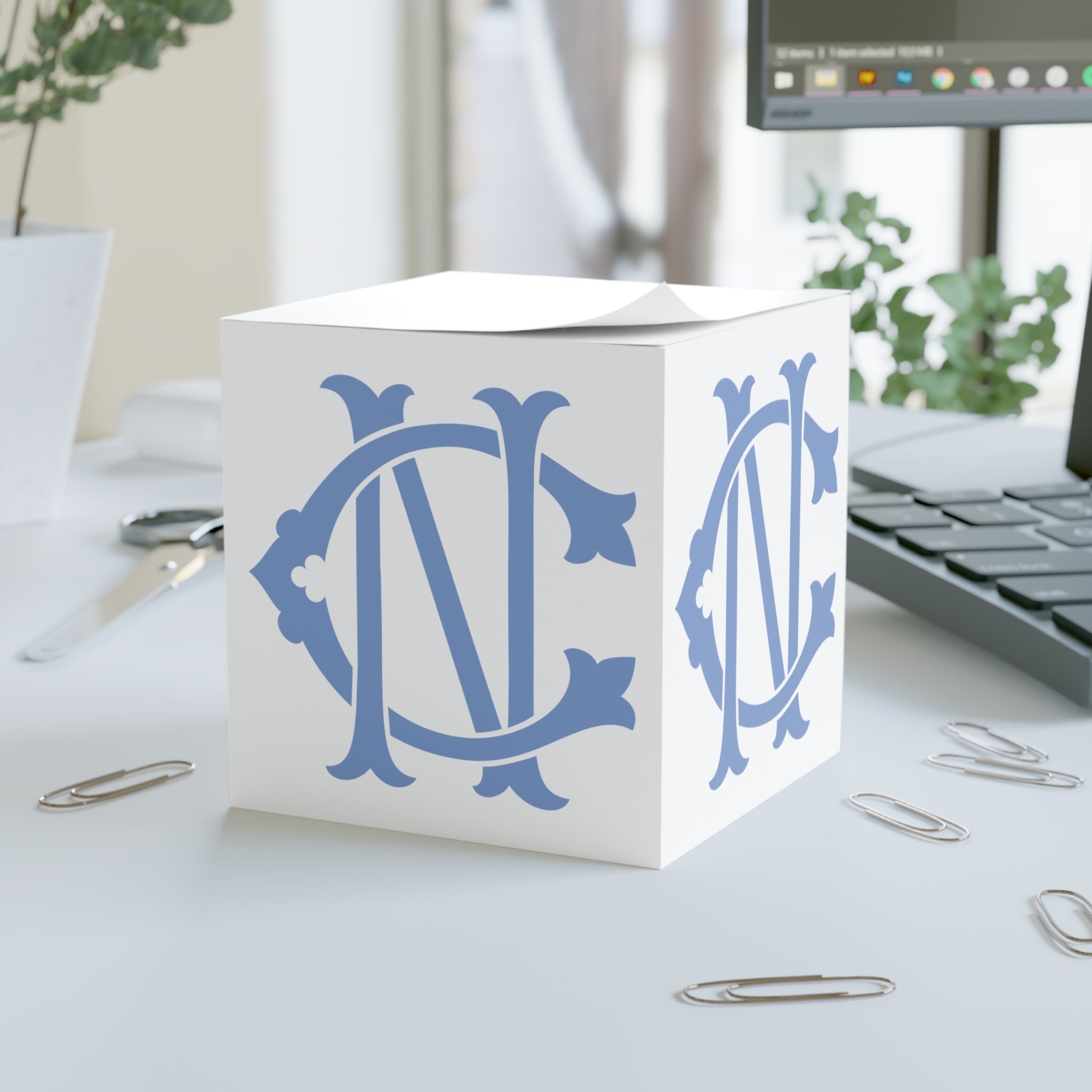 Non Stick Note Cube