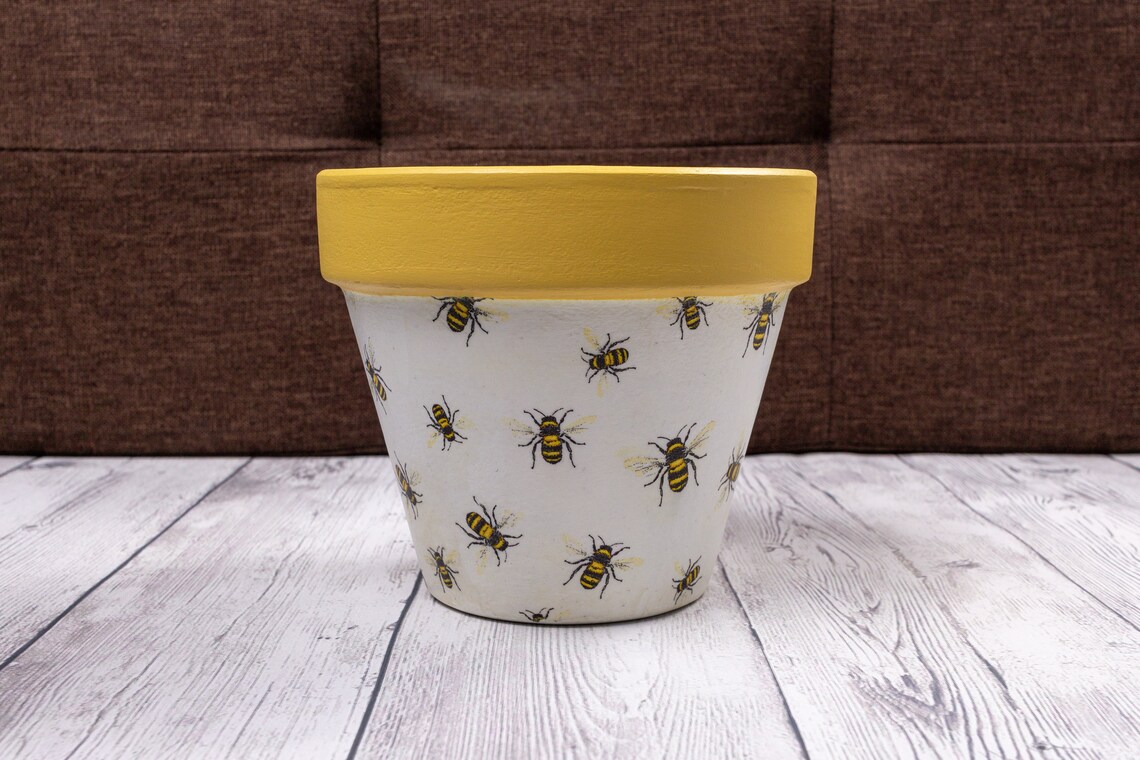 Pot planter. Bee plant pot bumble bee flower pot. Indoor | Etsy