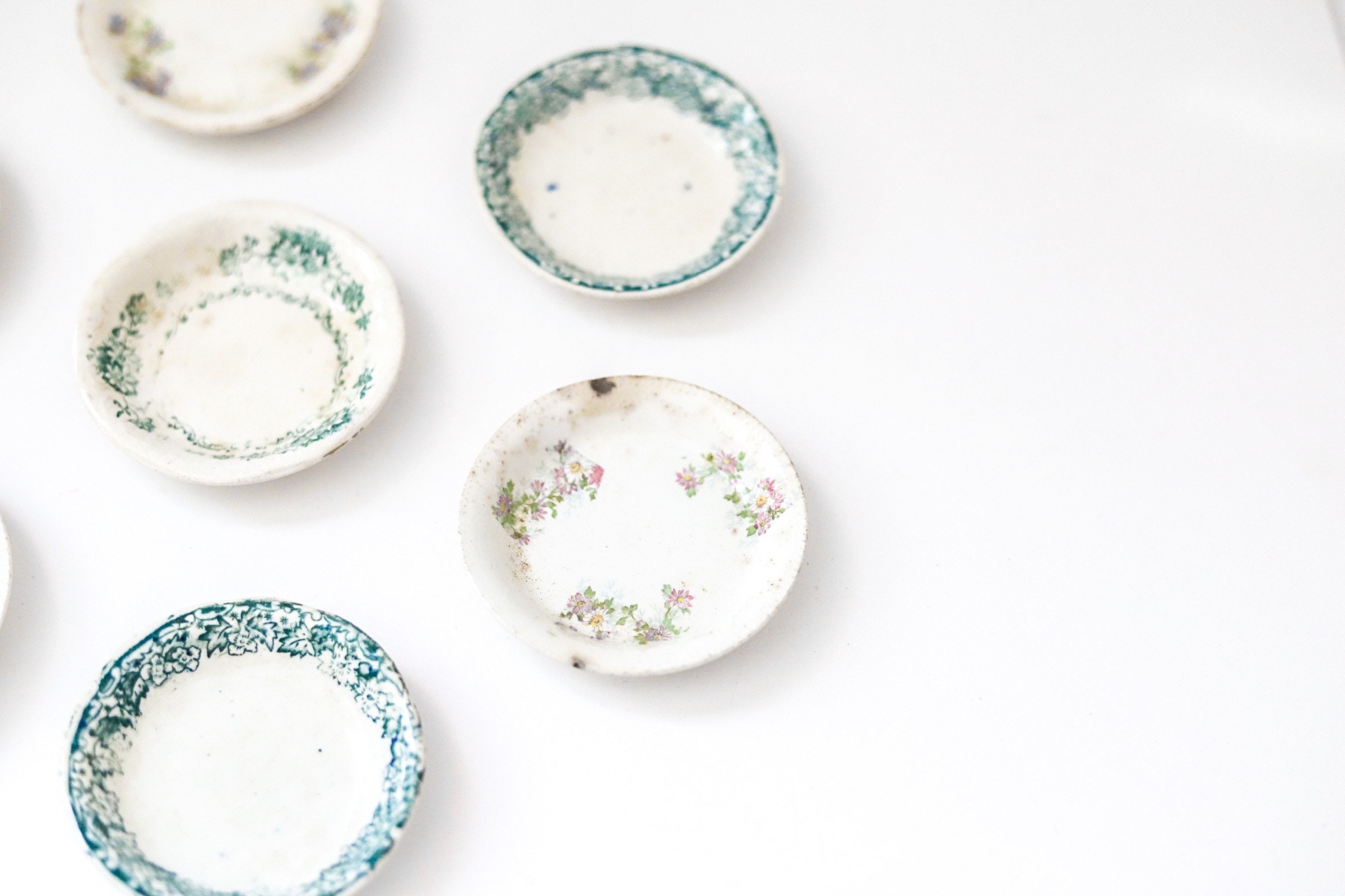 Beautiful Set of 7 Antique Miniature Plates from England | Etsy