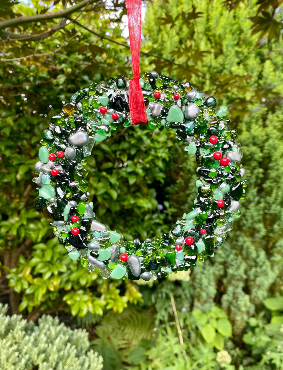 Large Fused Glass Christmas Wreath, 14cm, Festive Wreath, Holly Wreath ...