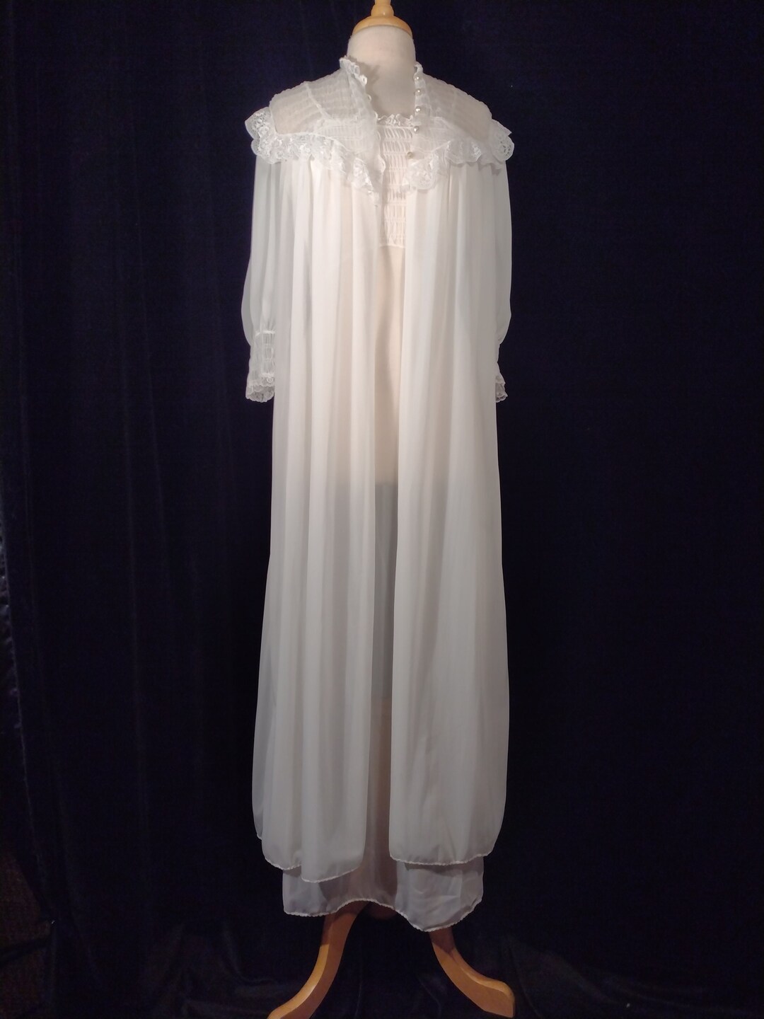 Vintage White Nylon Peignoir Set - Etsy