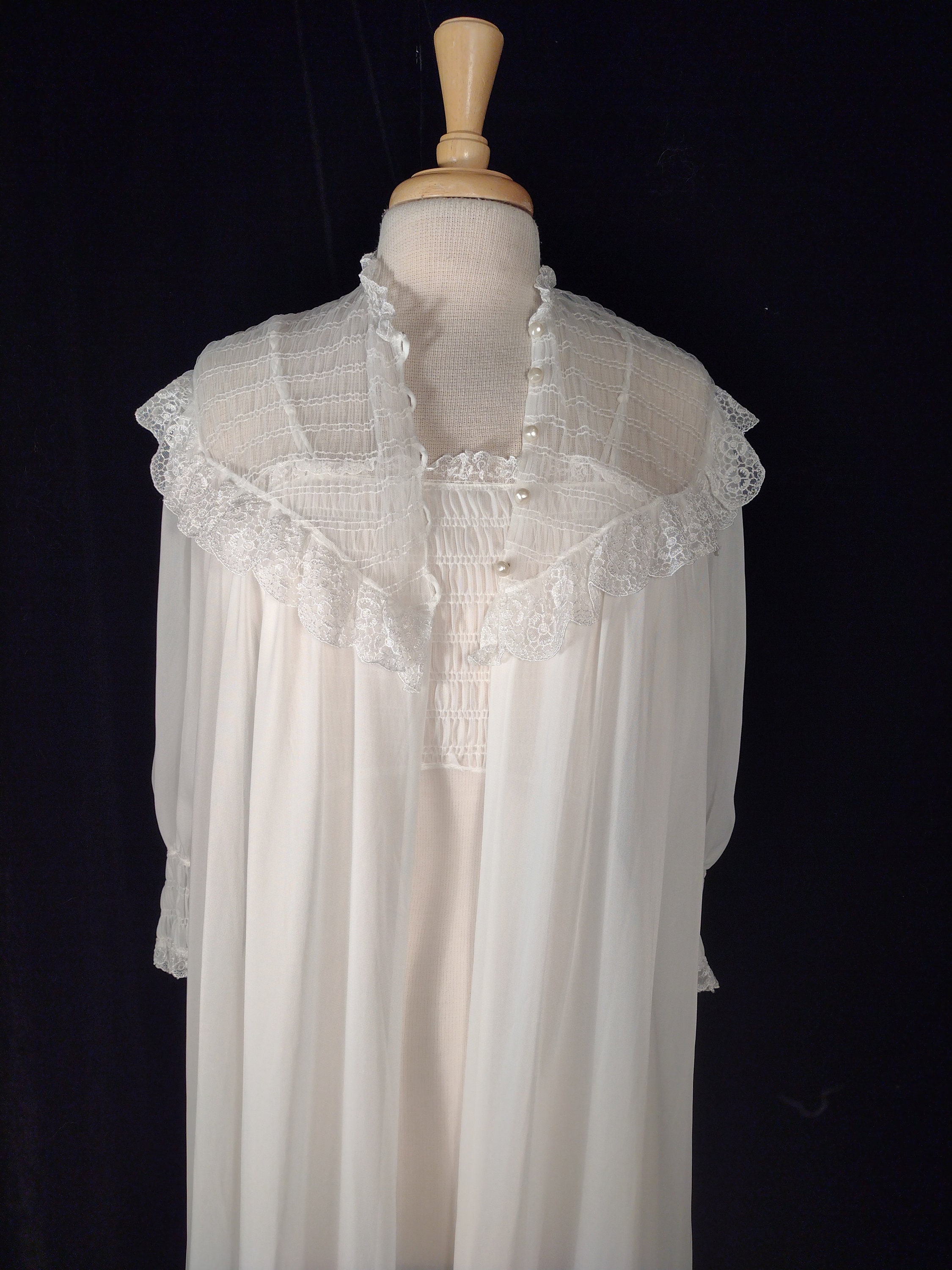 Vintage White Nylon Peignoir Set - Etsy