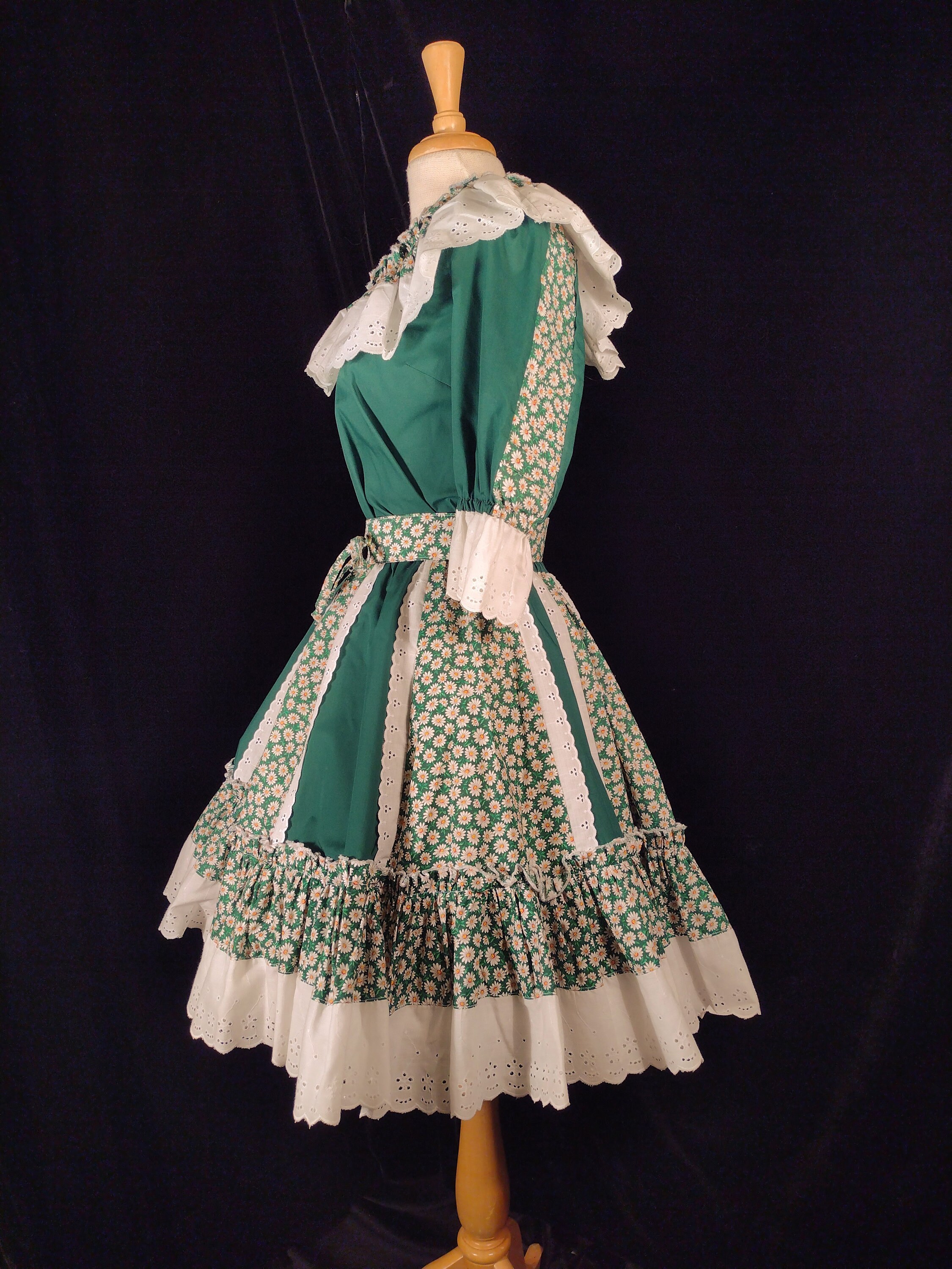 Vintage Daisy Print 2pc Square Dance Set - Etsy