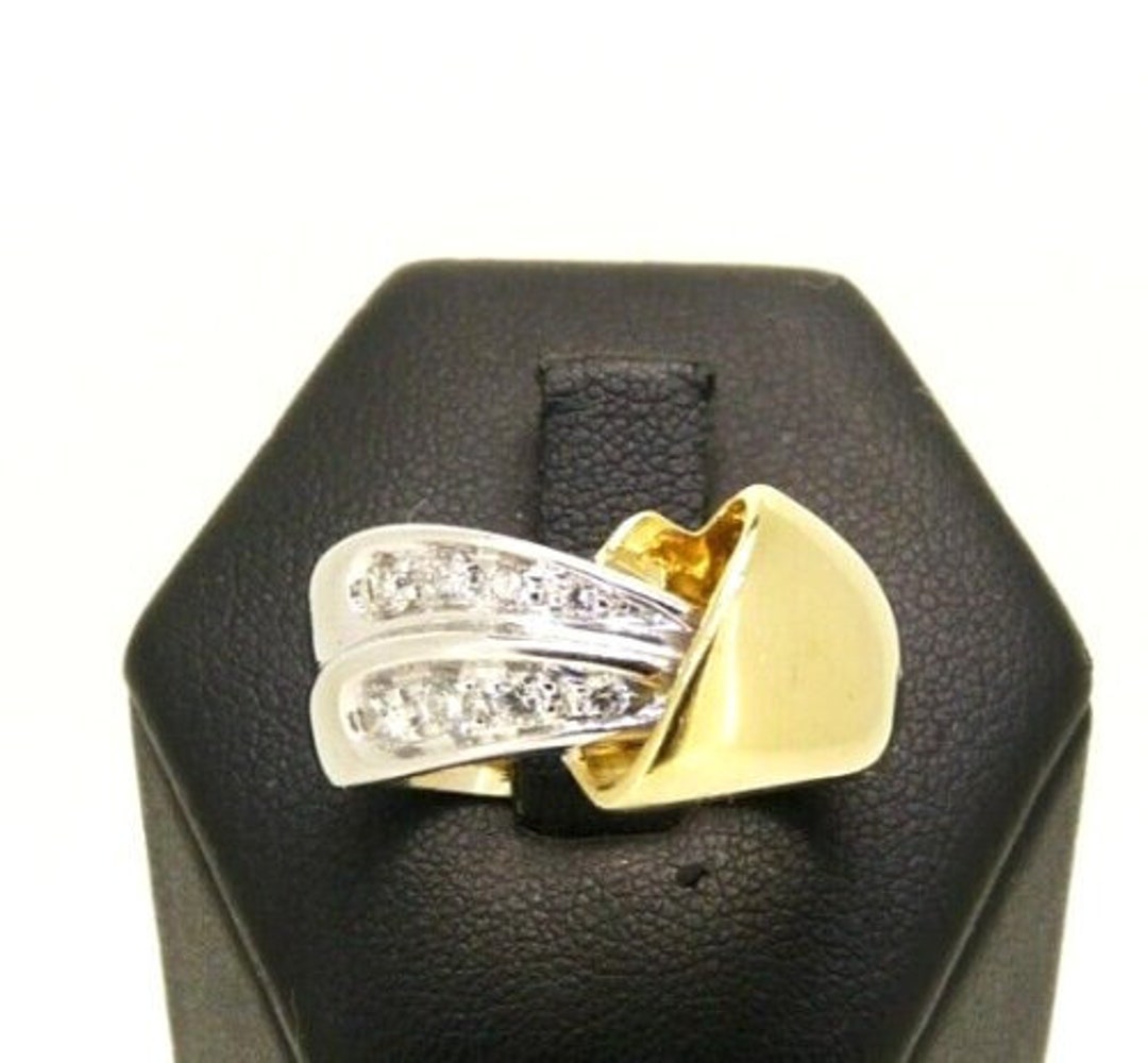 Vintage 1980s Ring in Solid 18 Kt Yellow and White Gold With Natural ...
