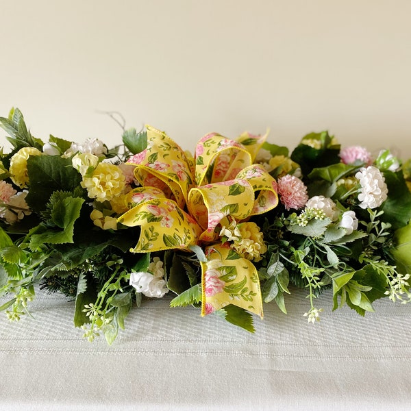 Spring Table Centerpiece - Etsy