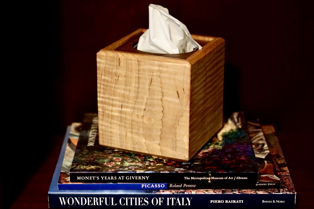 Beautiful Tissue Box Cover. Expertly Crafted From Curly Maple and ...