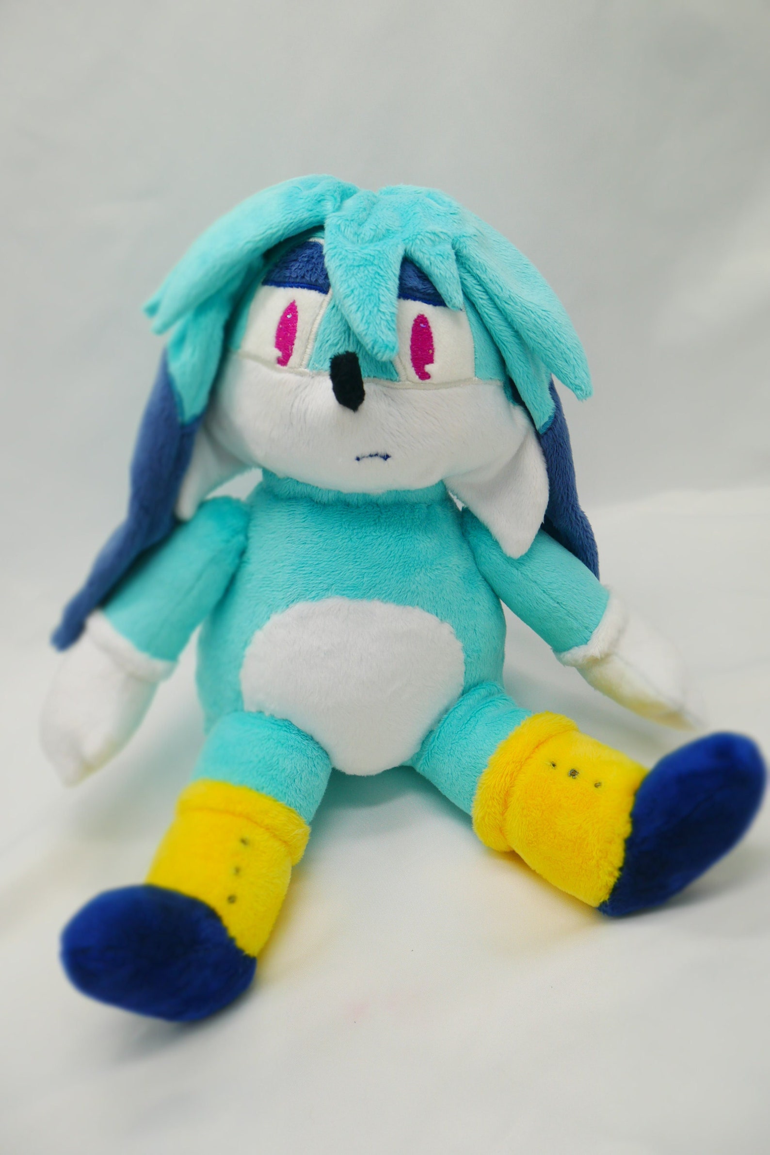 Kitsunami Kit Sonic Custom Plushie - Etsy