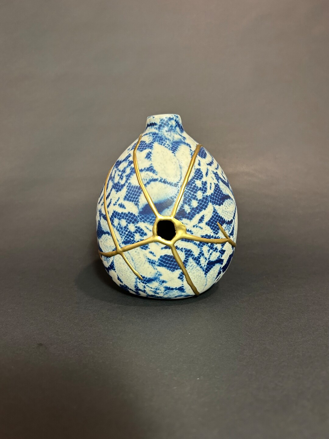 Kintsugi Vase, Golden Joinery, Wabi Sabi, Cracked Pottery - Etsy