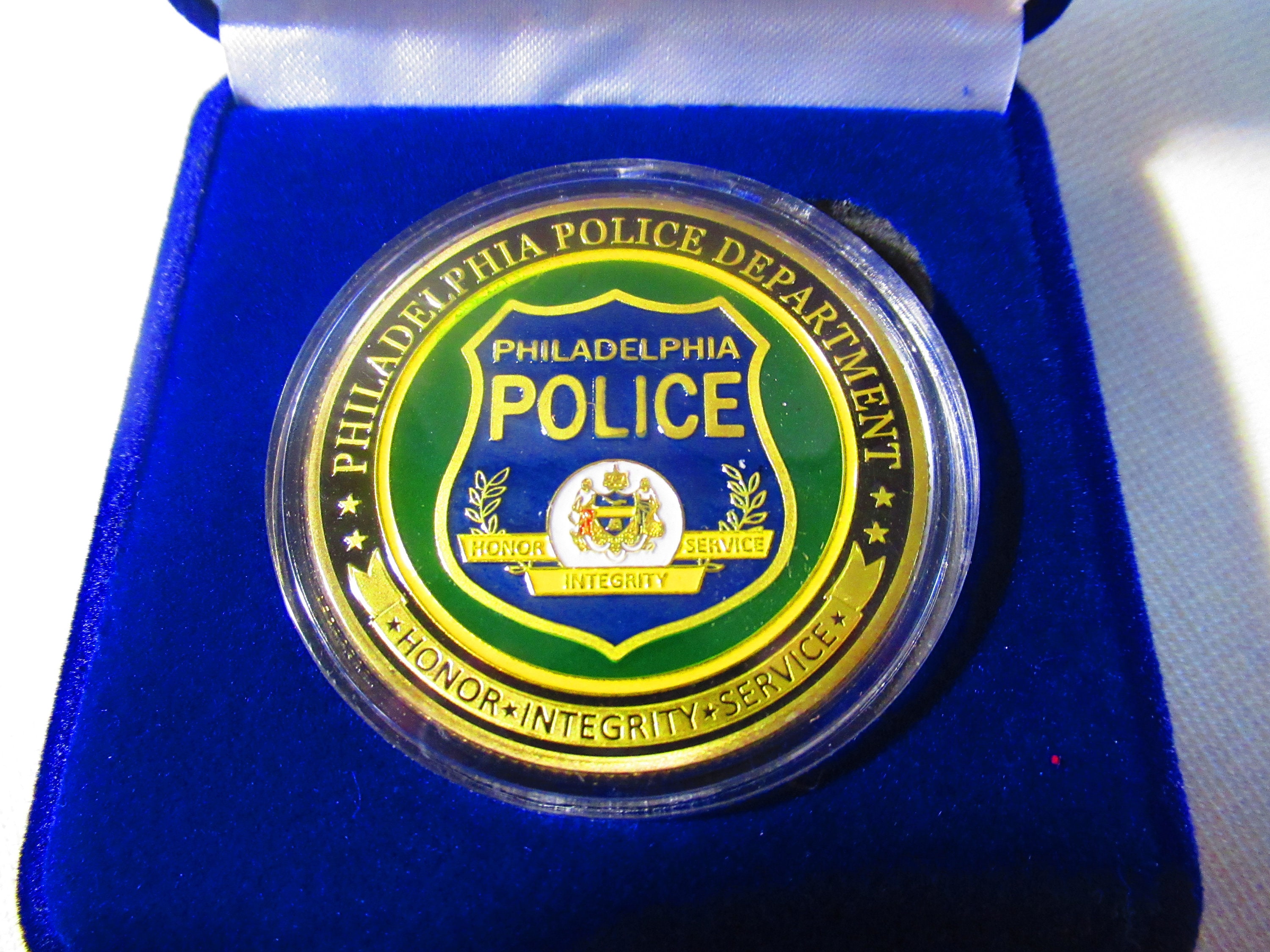 CITY OF PHILADELPHIA Police Dept. Challenge Coin - Etsy