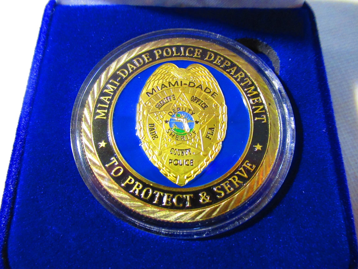 MIAMI-DADE Police Dept. Challenge Coin - Etsy 日本