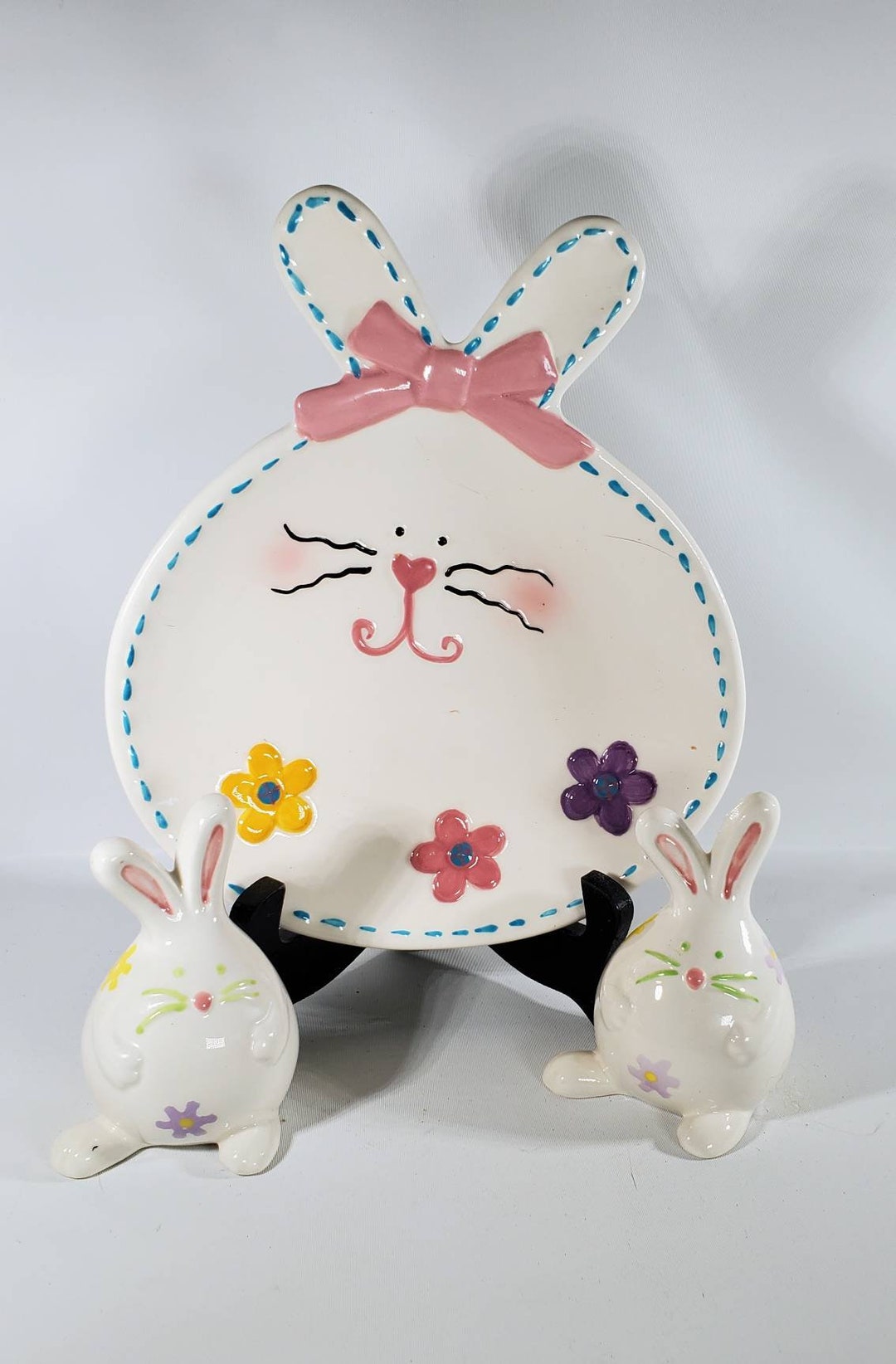 Bunny Decorative Plate and Salt and Pepper Shaker Set Easter Holiday ...