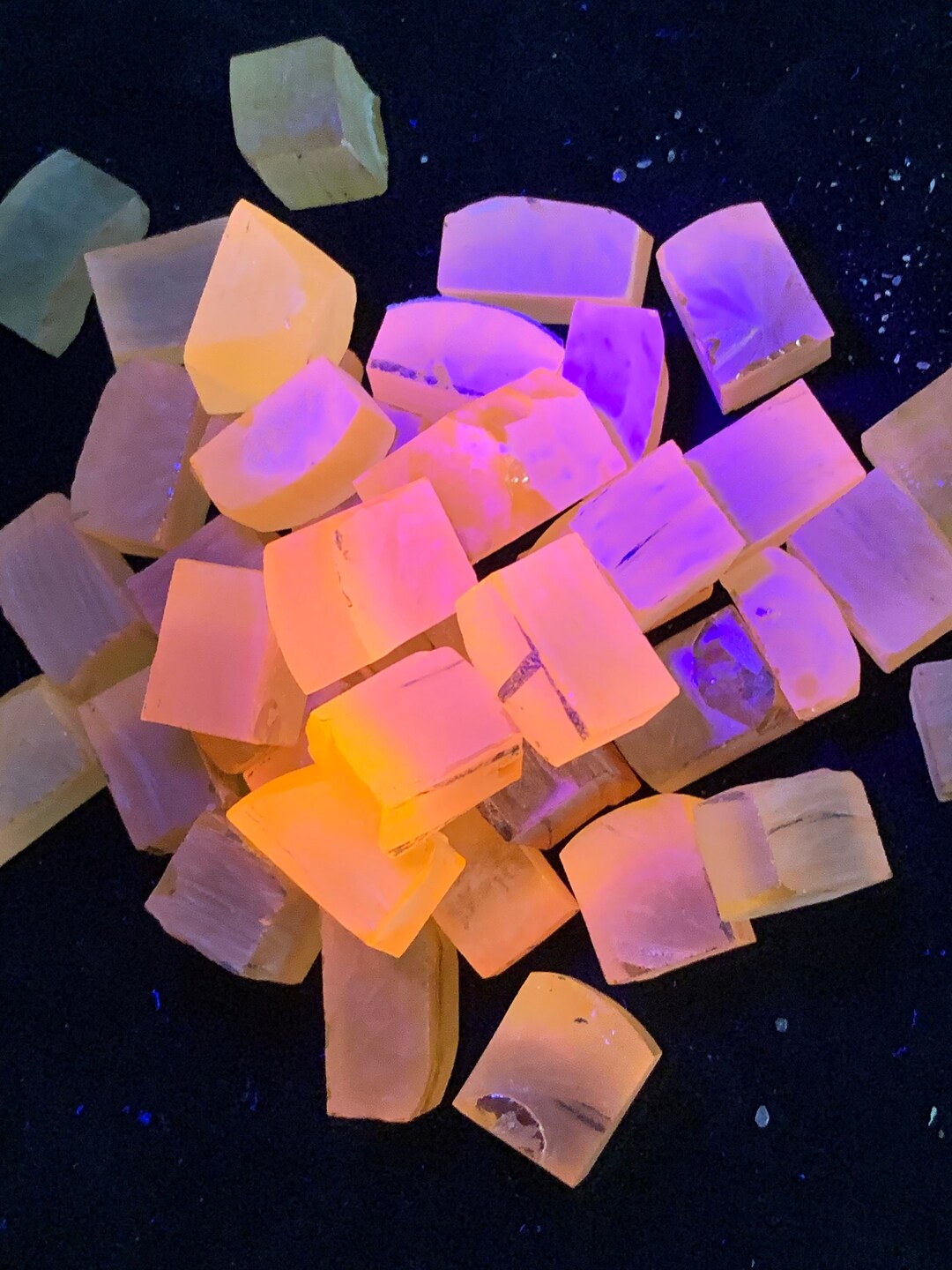 Czochralski - Amber Golden Laser Garnet, Pink and Purple Fluorescent ...