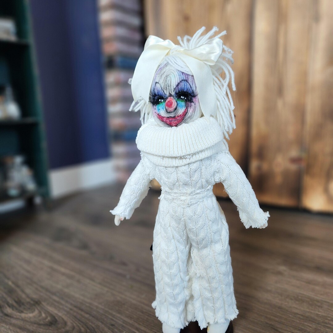 Creepy Cute Doll, Viral Tik Tok Trend, Yarn Face Makeup, Oddity Doll ...