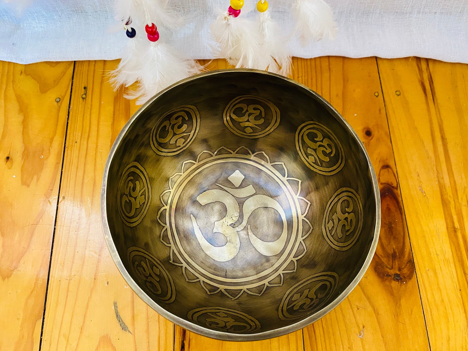 6.5 Inches Diameter Om Engraved Himalayan Blessed Singing Bowl for ...