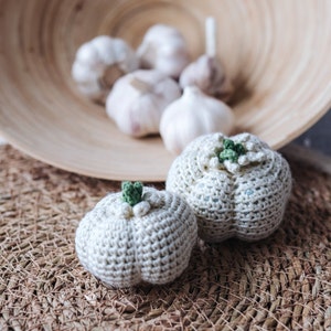 GARLIC Crochet Pattern PDF - Amigurumi Garlic Pattern. Play Food Garlic ...