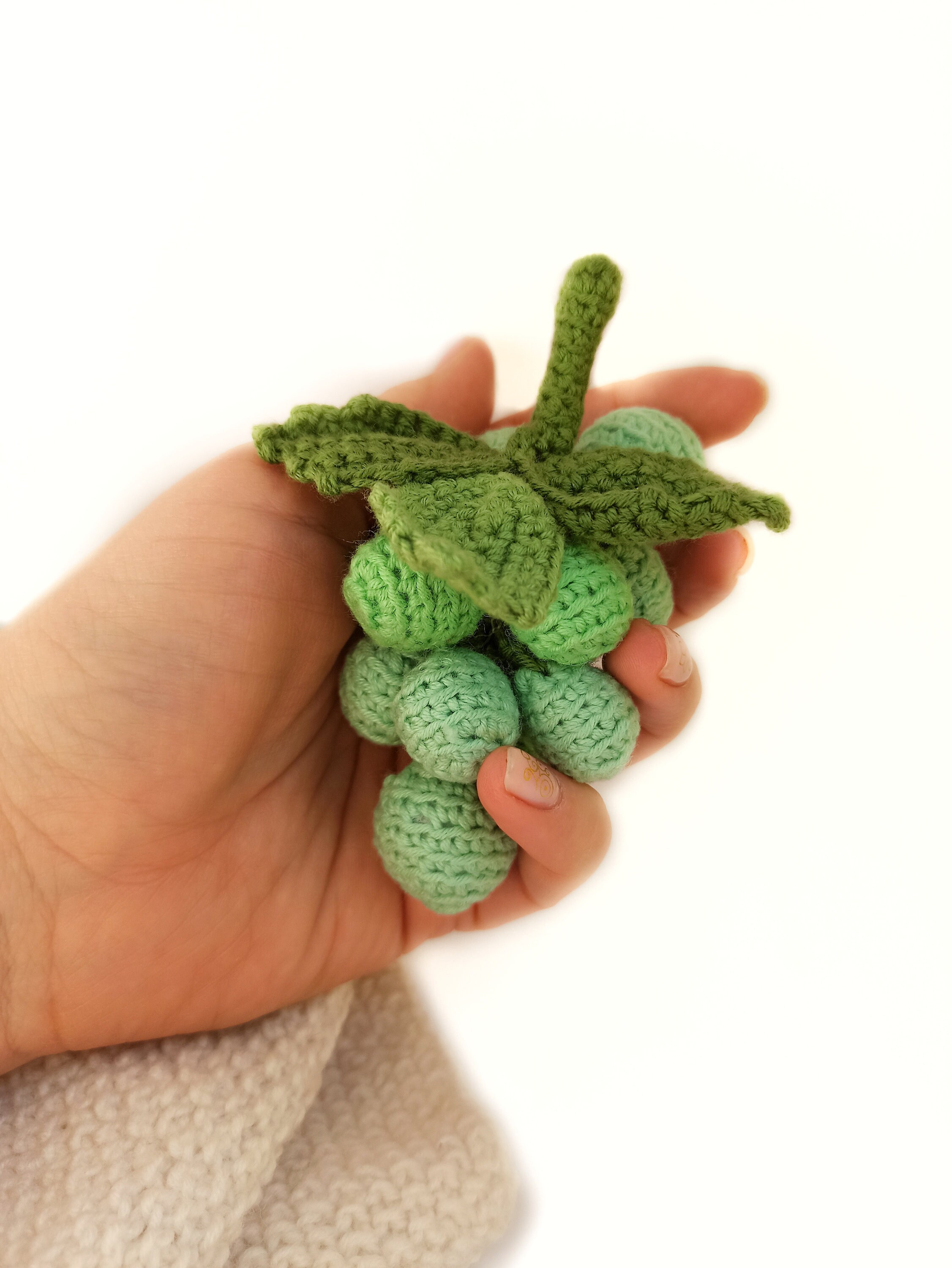 GRAPE Crochet Pattern PDF Amigurumi bunch of grapes pattern. | Etsy