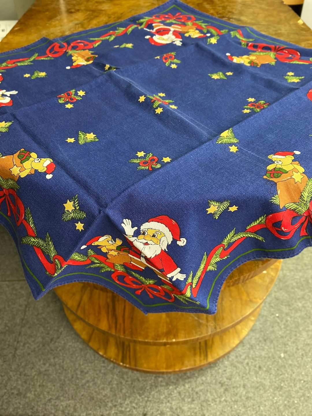 Festive Christmas Table Cloth With Santa Motif | Medium Size Square ...