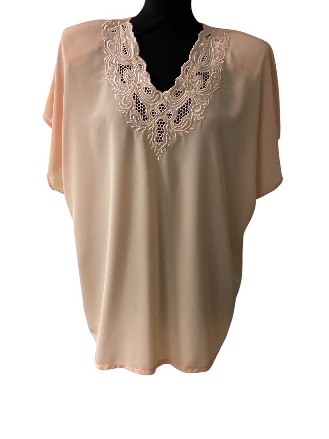 Vintage, Pale Peach Summer Top for Women | Cap Sleeve, Appliqué Inset ...