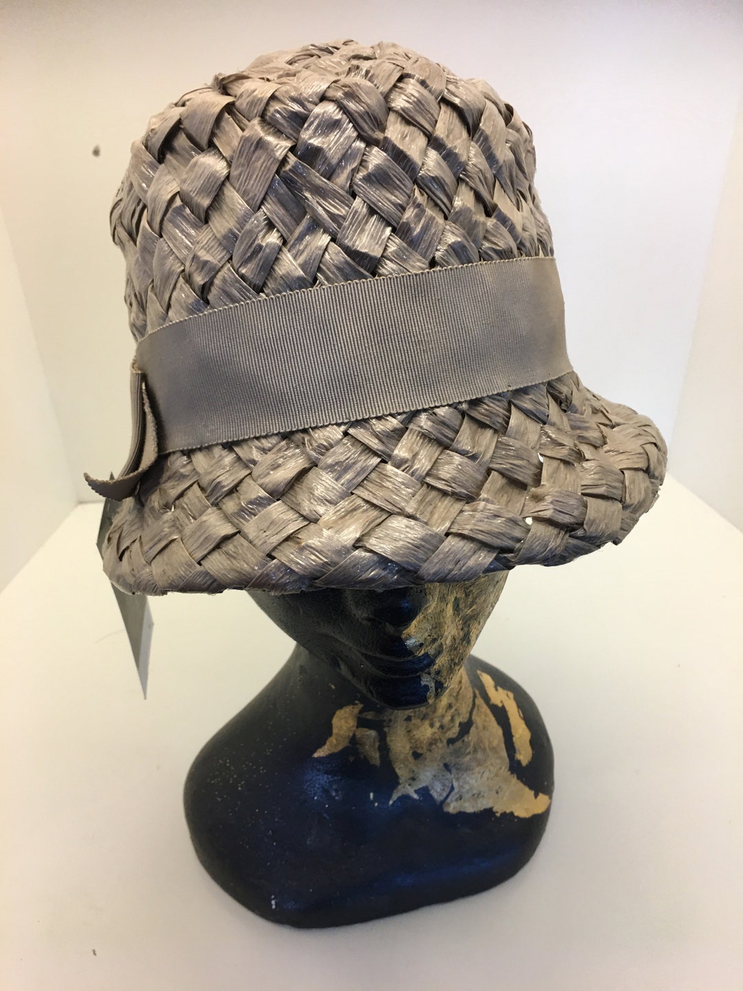 Unique Vintage Raffia Cloche Hat for Women | Stylish 70's Headwear ...