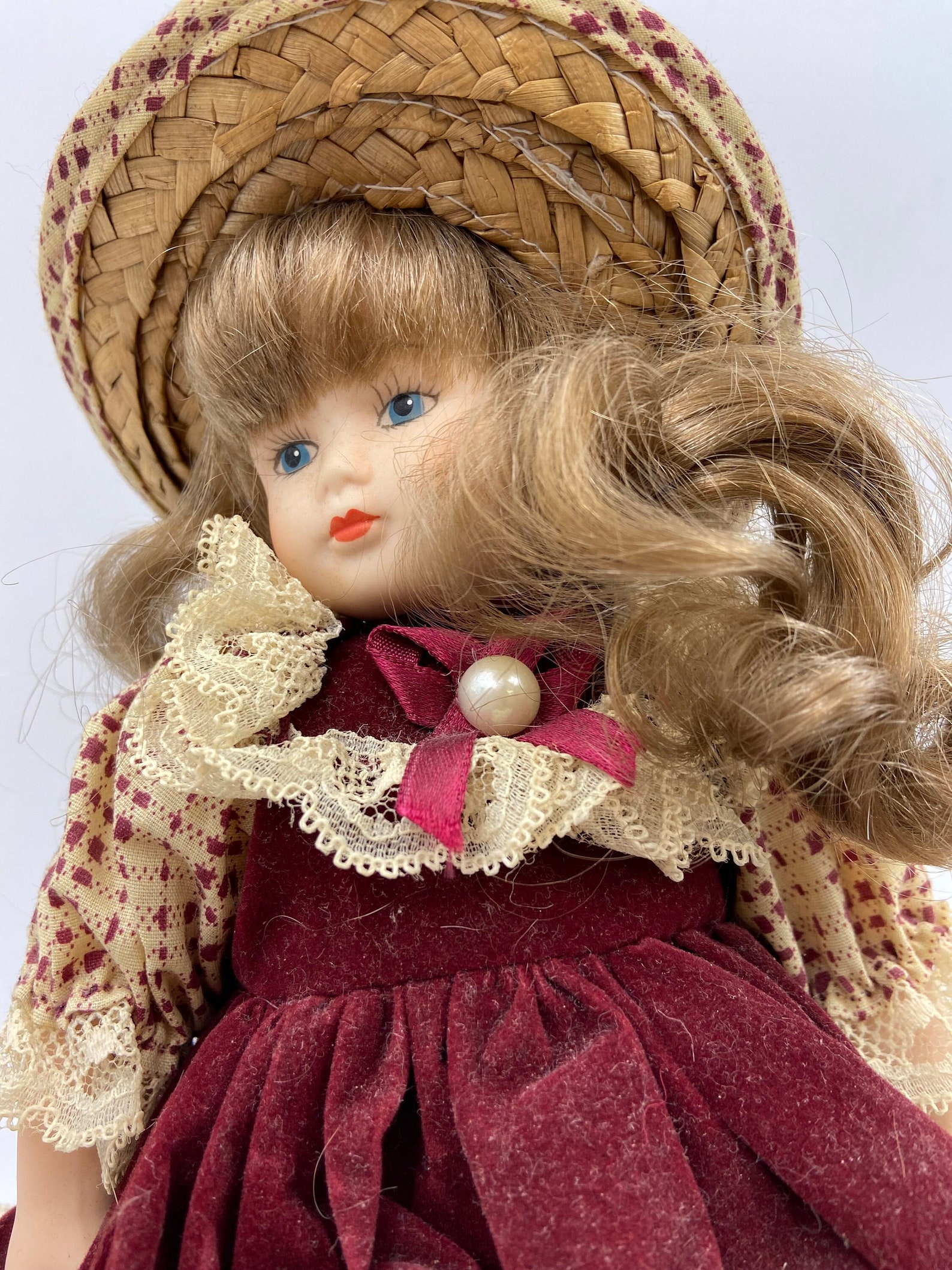 Charming Southern Belle Vintage Doll Vintage | Elegant Collectible in ...