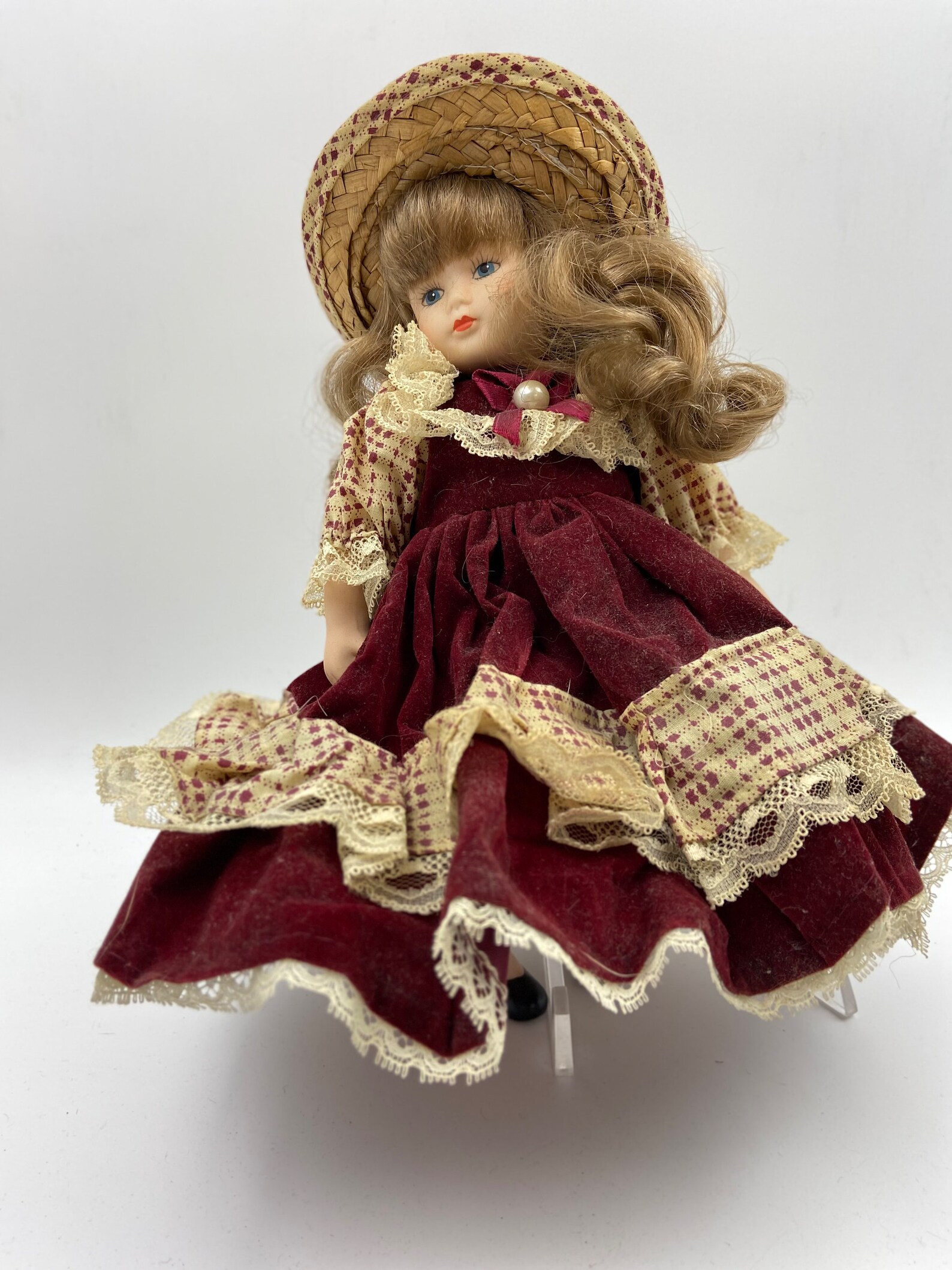 Charming Southern Belle Vintage Doll Vintage | Elegant Collectible in ...
