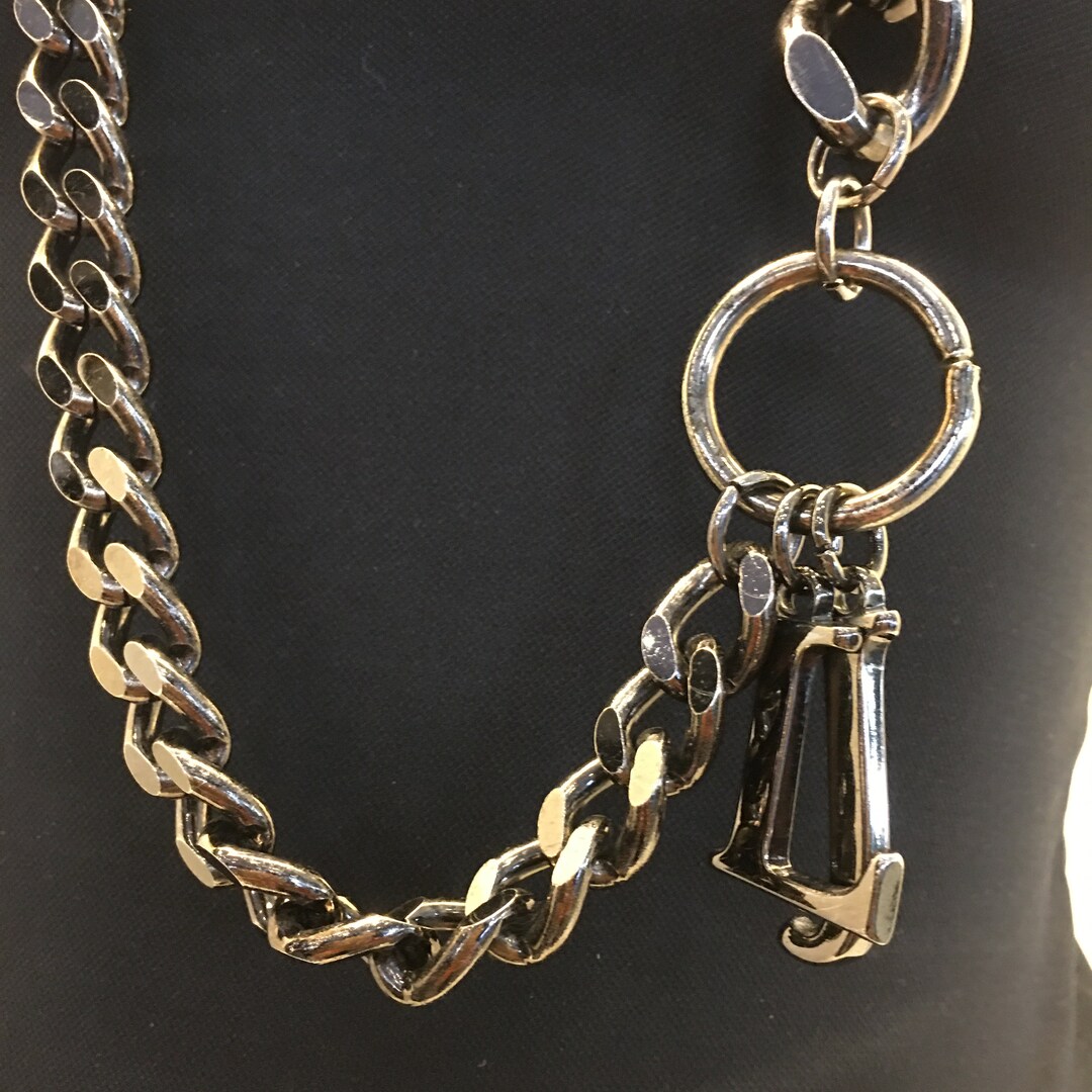 Bold and Stylish | by JLO a Heavy Metal Chain Necklace in Slate Gray ...