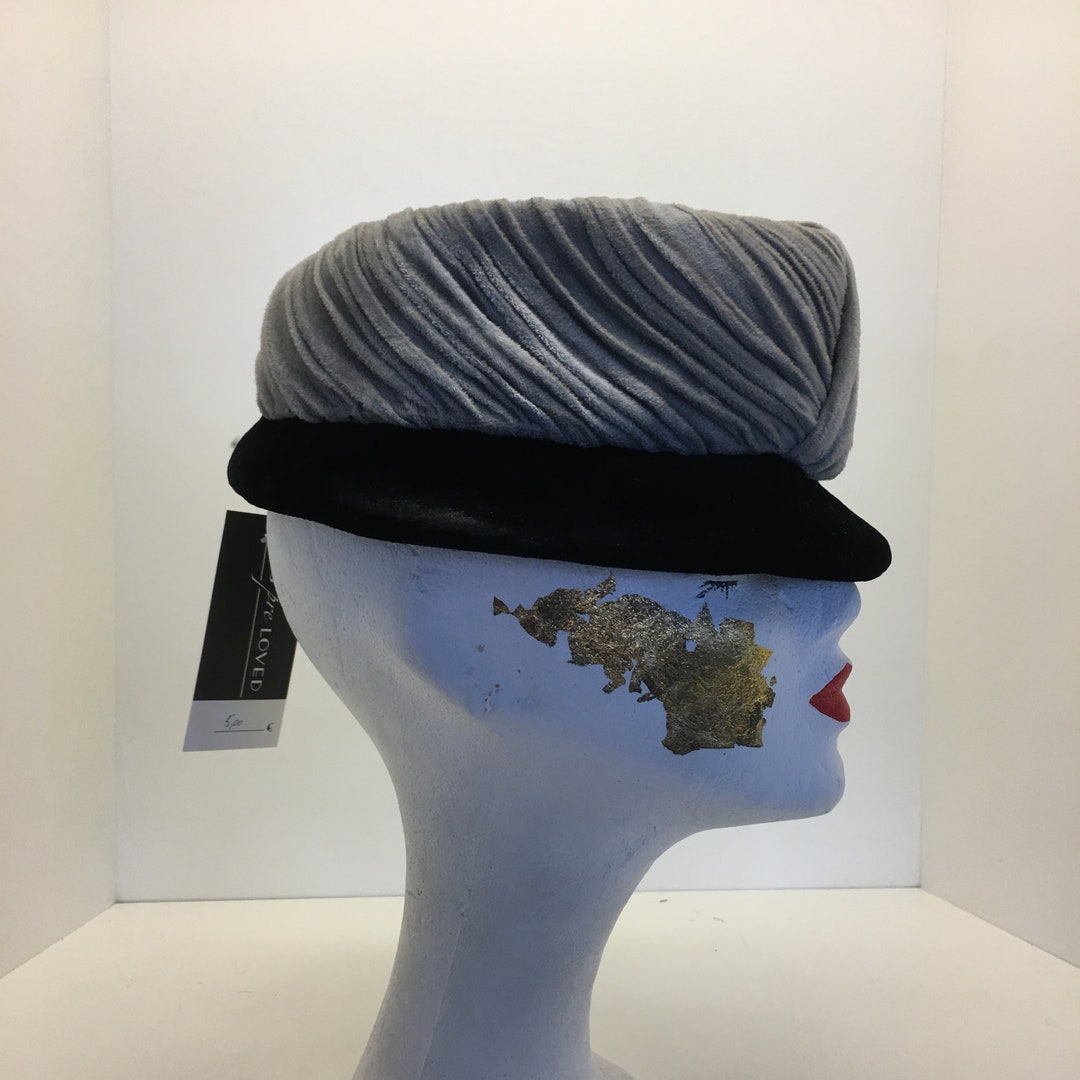 Elegant Ladies Vintage Black and Grey Velvet Hat | 60s Style Pillbox ...