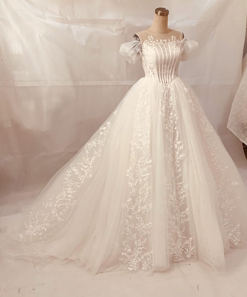 Classic White Vintage Lace Wedding Dress Made to Order - Etsy