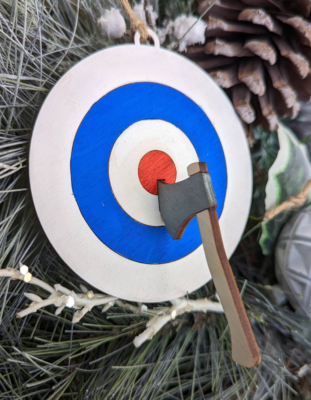 Axe Throwing Gift, Target and Axe Ornament, Axe Thrower Present, Ax ...