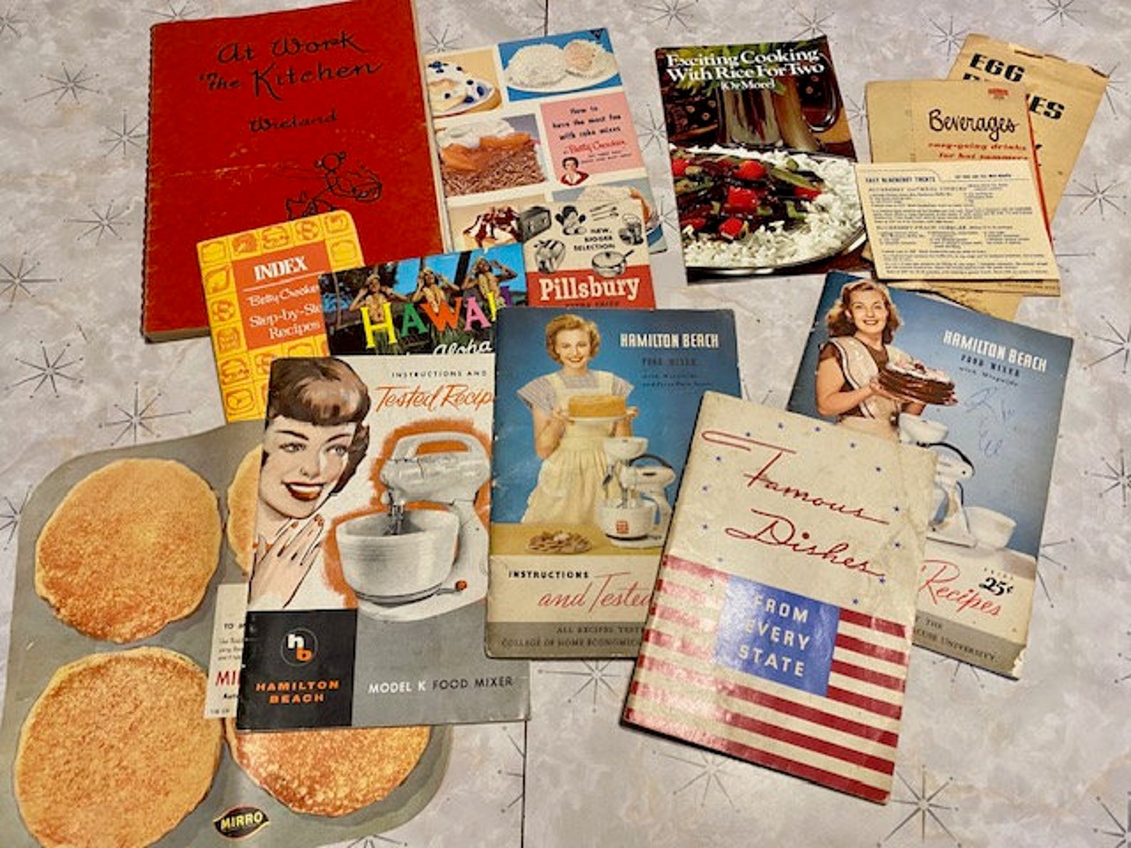 Vintage Lot Paper Ephemera 1940s 1950s 1960s Kitchen Pamphlets Recipes ...