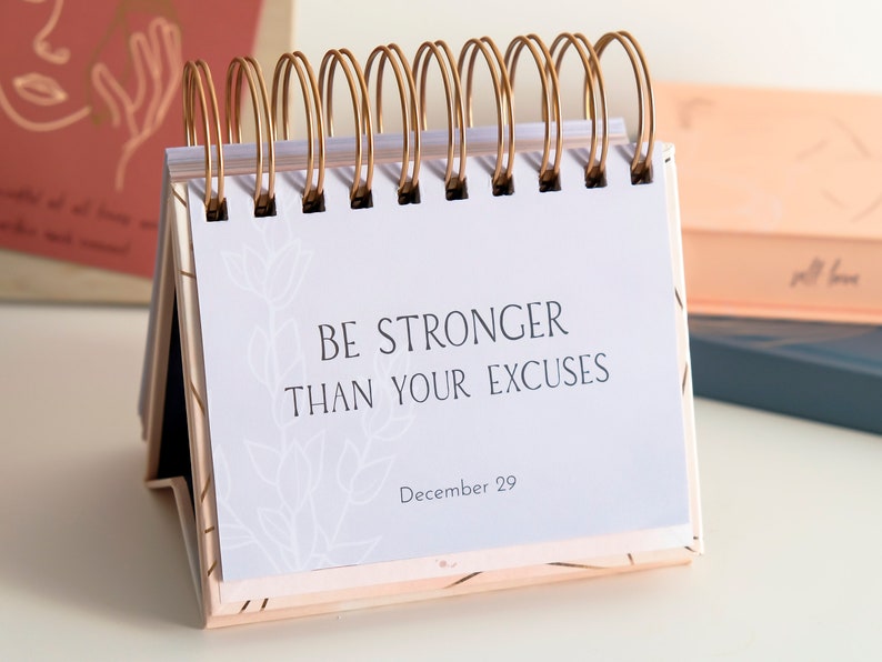 RYVE Inspirational Desk Calendar: Daily Motivational Quotes, Undated ...