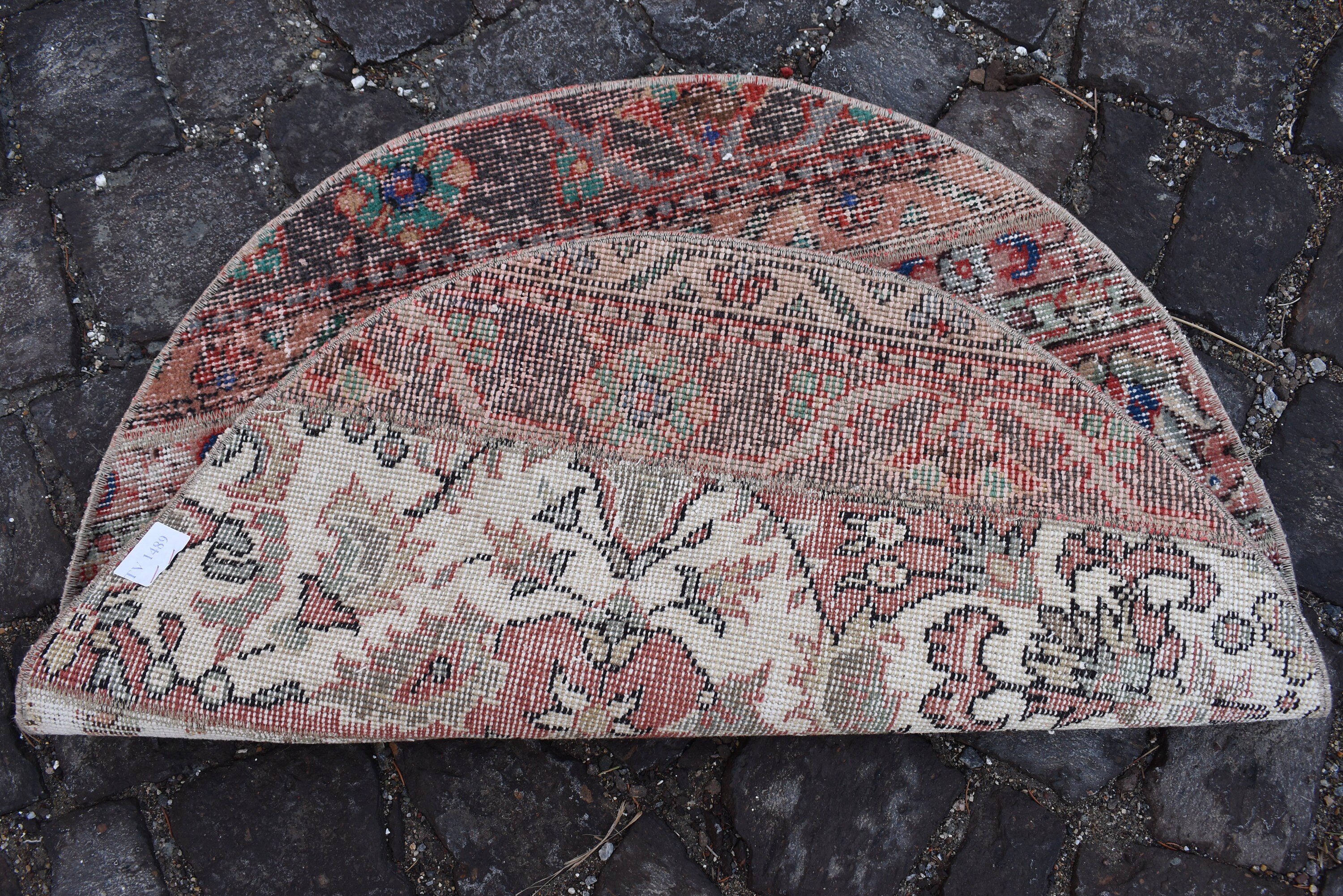 Round area rug Turkish rug Vintage rug Handmade rug | Etsy