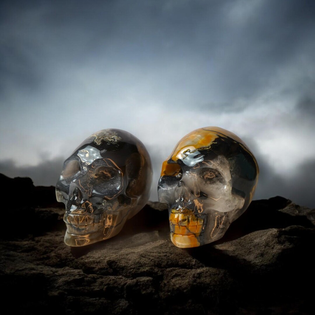 Natural Volcano Agate Crystal Skulls | UV Reactive Crystal Skull - Etsy