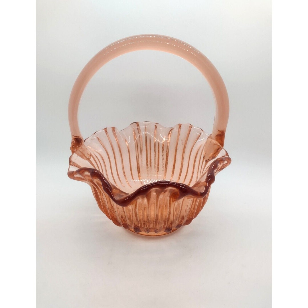 Vintage LE Smith Thick Ribbed Glass Ruffle Basket Peach Hammered ...