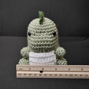 Customizable Chubzilla Amigurumi - Etsy.de