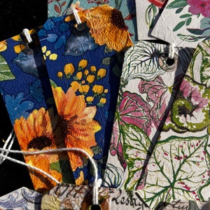 26 BEAUTIFUL Decoupage Tags Double Sided!! Collage, Mixed Media, Junk ...