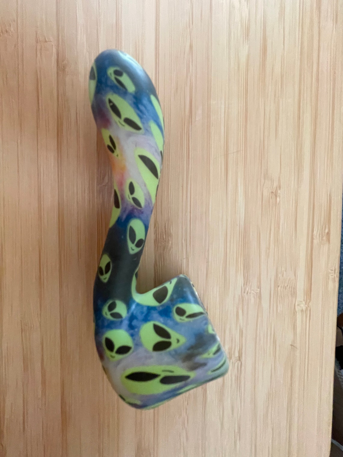 Silicone Pipe Alien Design 4.4 Silicone Pipes Bowl GLOW - Etsy