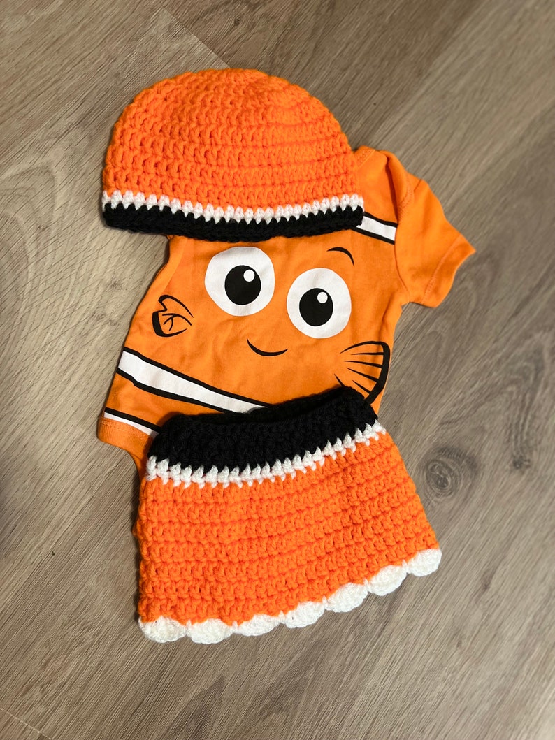 Crochet Newborn Finding Nemo Inspired Hat and Skirt - Etsy